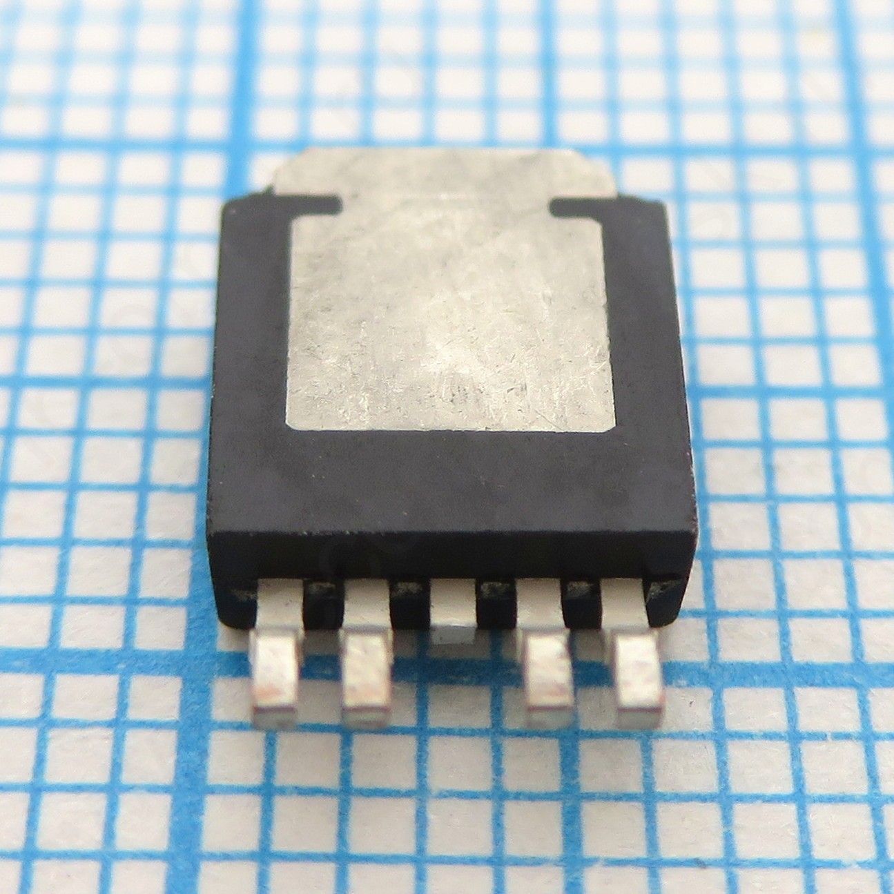 66417 BOSCH - используется в автомобильной электроники