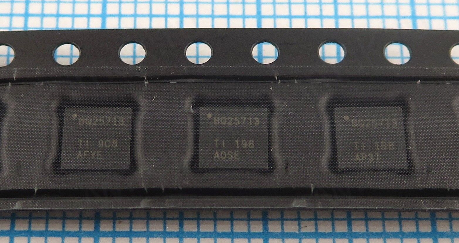 BQ25713 - Контроллер заряда батареи с шиной I2C