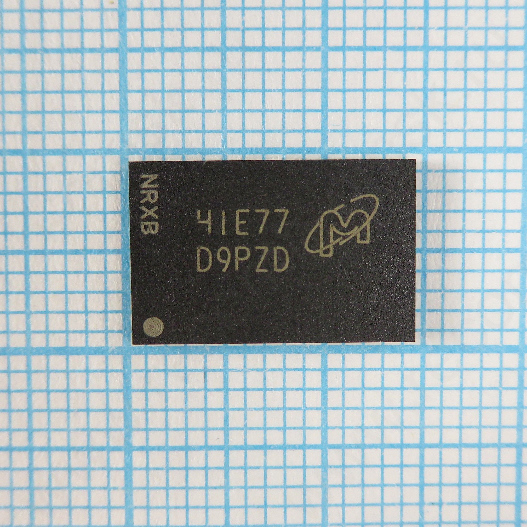 D9PZD MT41K256M16HA-107G 4Gb: x16 gDDR3