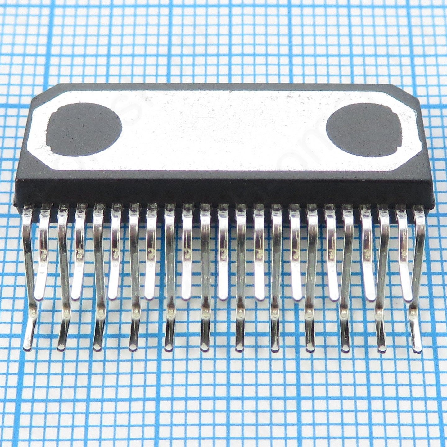 TDA3683J - Регулятор напряжения